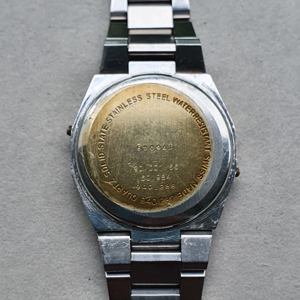 Doxa StratoQuartz LCD (Quartz Solid State) – imeasuretime